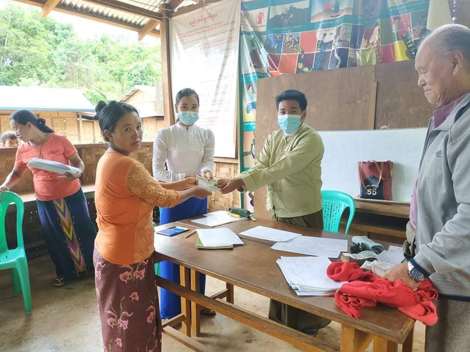 နမ္မတူမြို့နယ်၌ ကိုဗစ် ၁၉ စီးပွားရေးကုစားမှု အစီအစဉ်အရ စားသောက်ကုန် ၅ မ